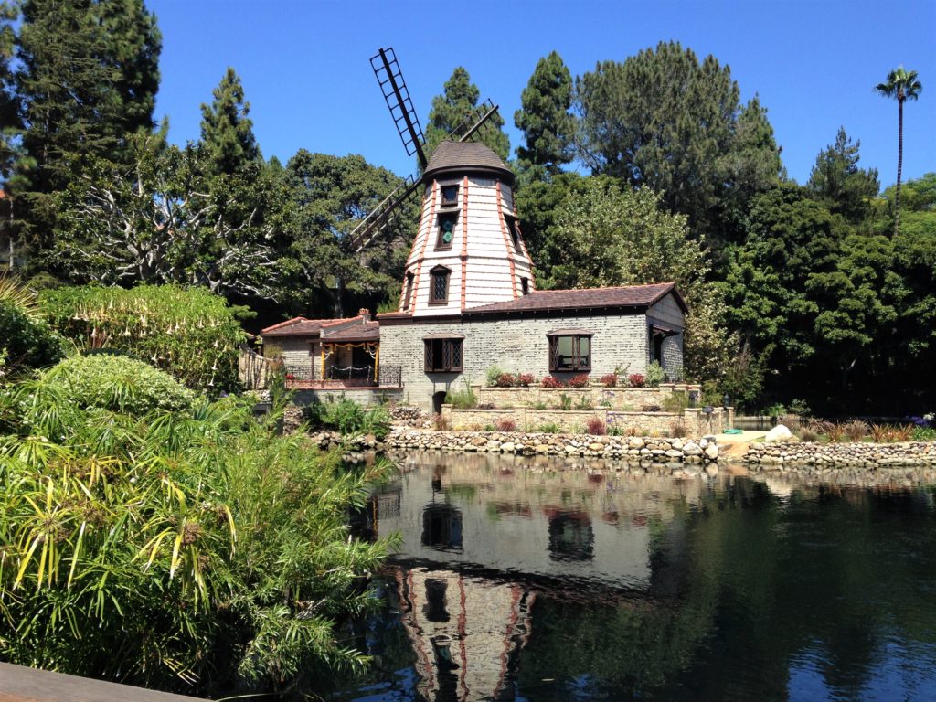 A Visit to Self-Realization Fellowship Lake Shrine in Los Angeles ...