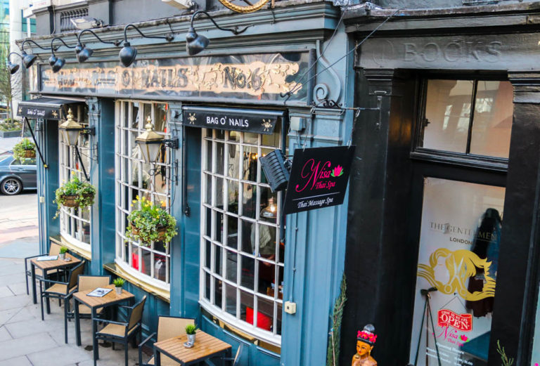 Freezing London: Photos to Inspire You to Visit London - Roads and ...