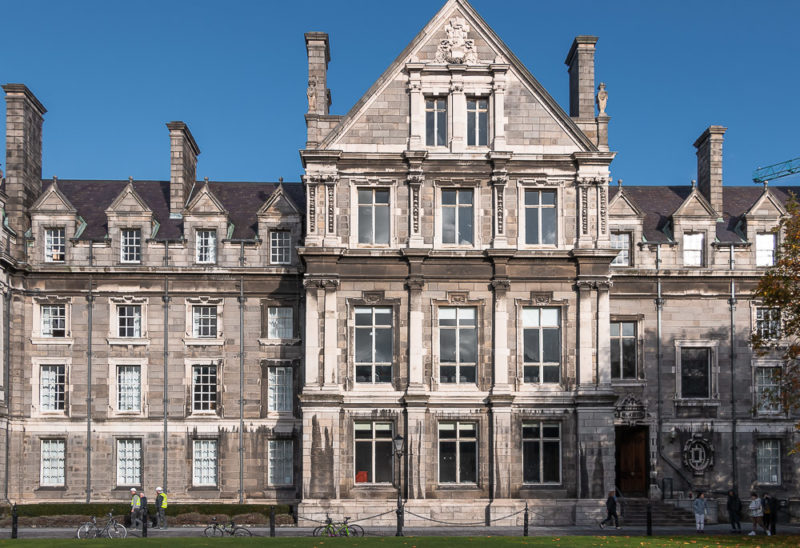 How to Visit Trinity College Library in Dublin - Roads and Destinations
