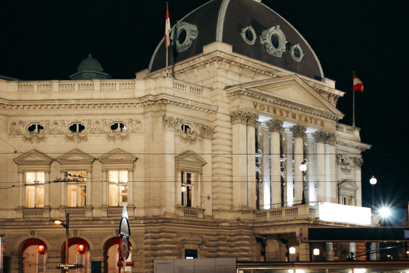 Maroni - Roasted Chestnuts in Vienna (Recipe Included) - Roads and ...