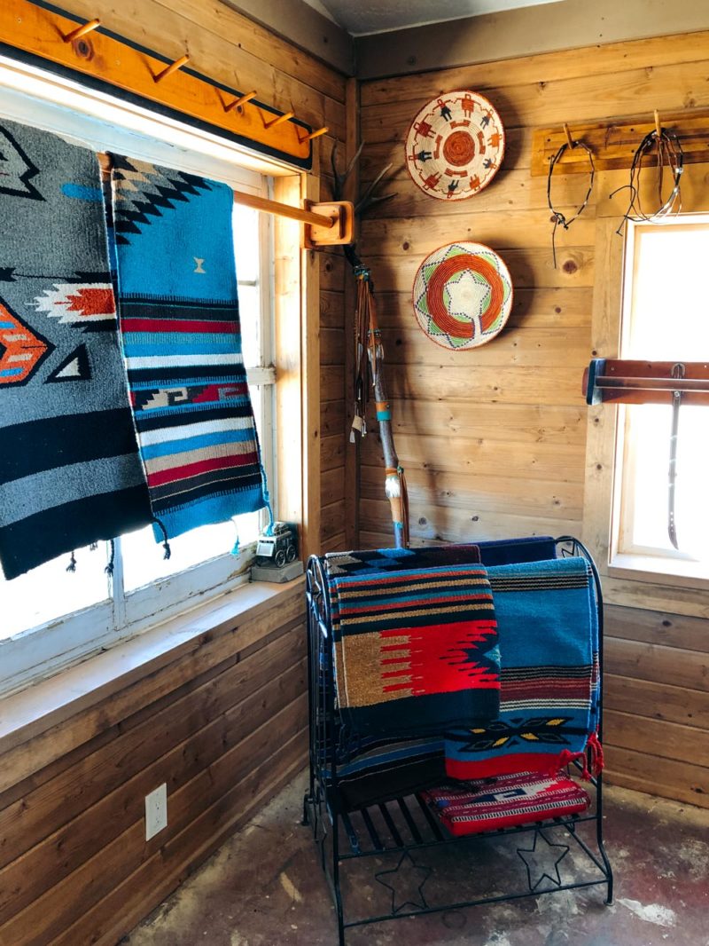 A Complete Guide to Visiting Pioneertown, California - Roads and ...