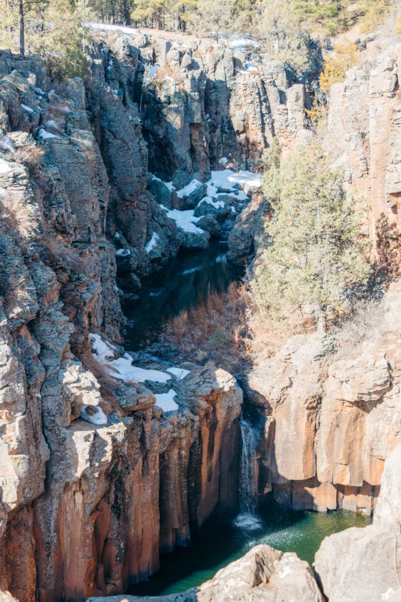 How to Visit Sycamore Falls, Arizona - Roads and Destinations