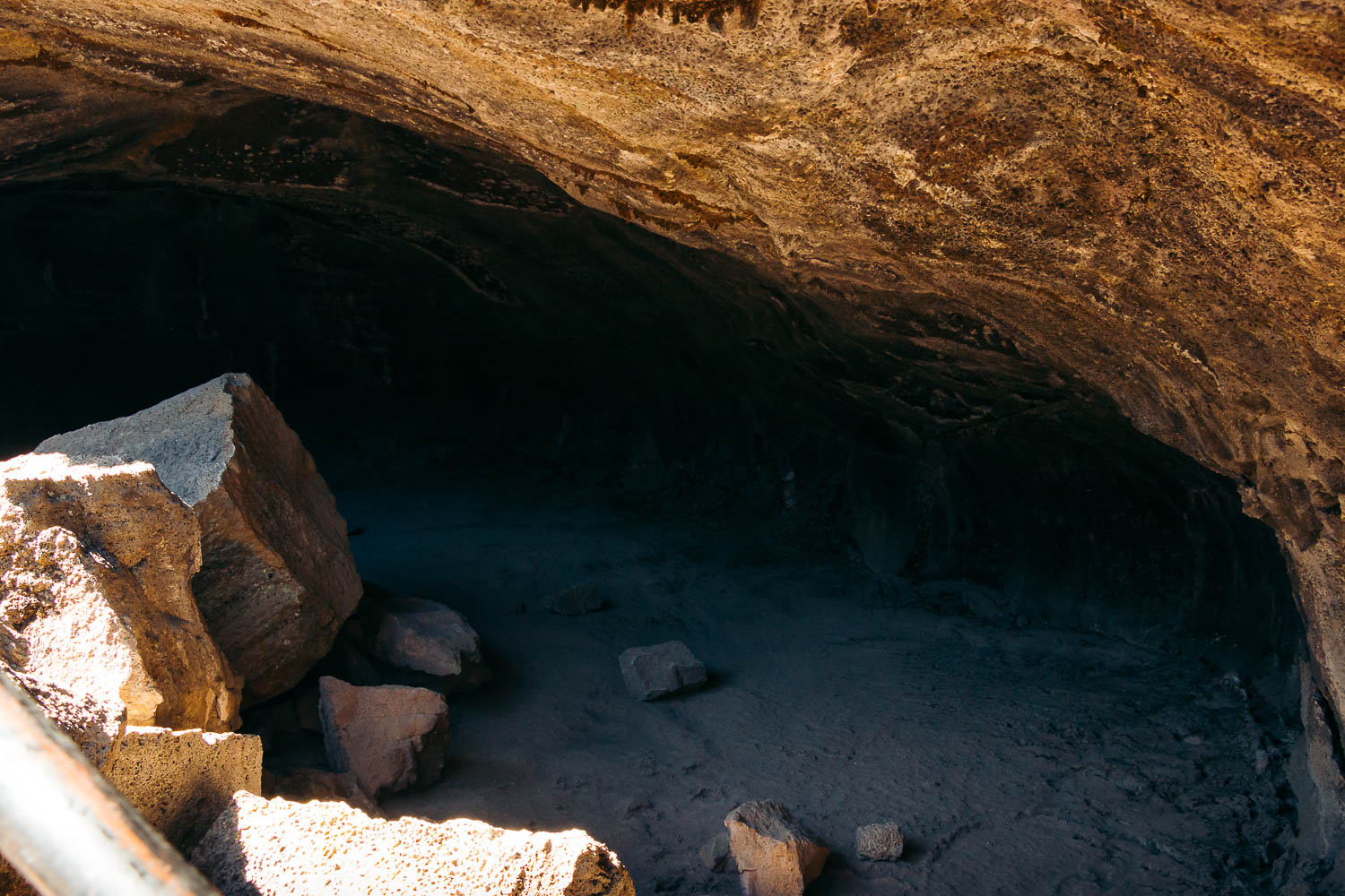 How to Visit Subway Cave, a Lava Tube in Lassen National Forest - Roads ...