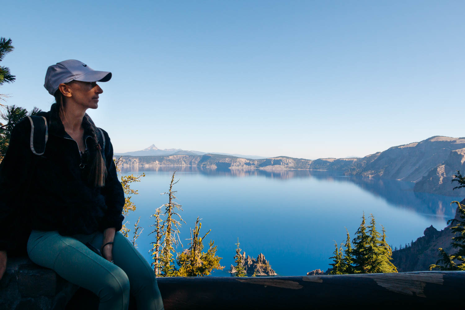 Hiking the Sun Notch Trail in Crater Lake National Park, Oregon - Roads ...