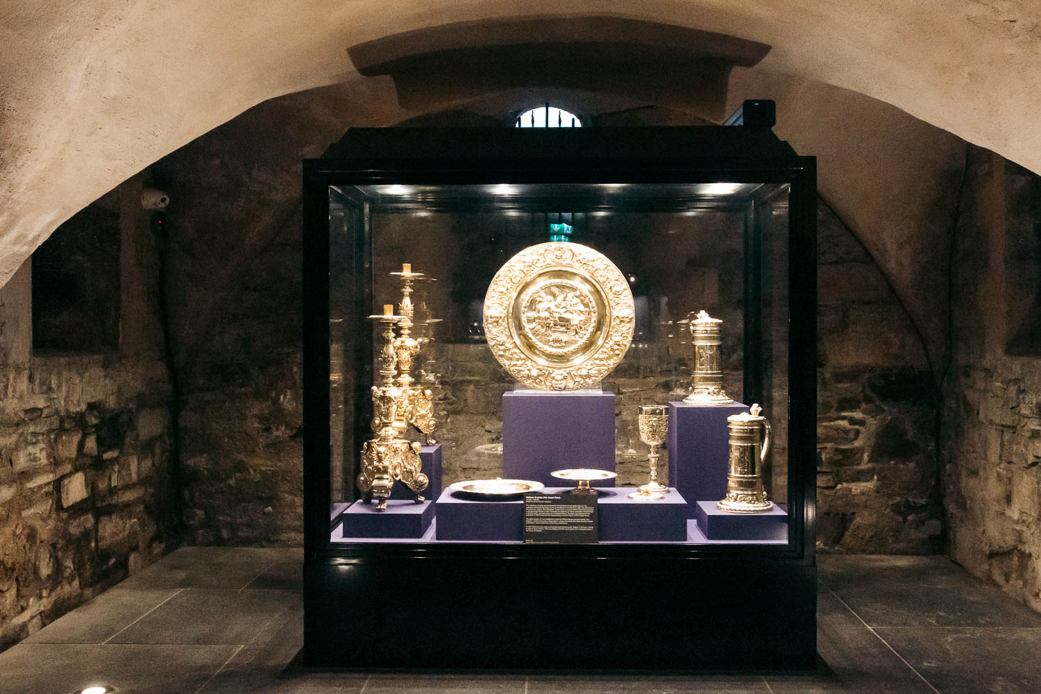 Inside Christ Church Cathedral in Dublin (+Photo Gallery) - Roads and ...