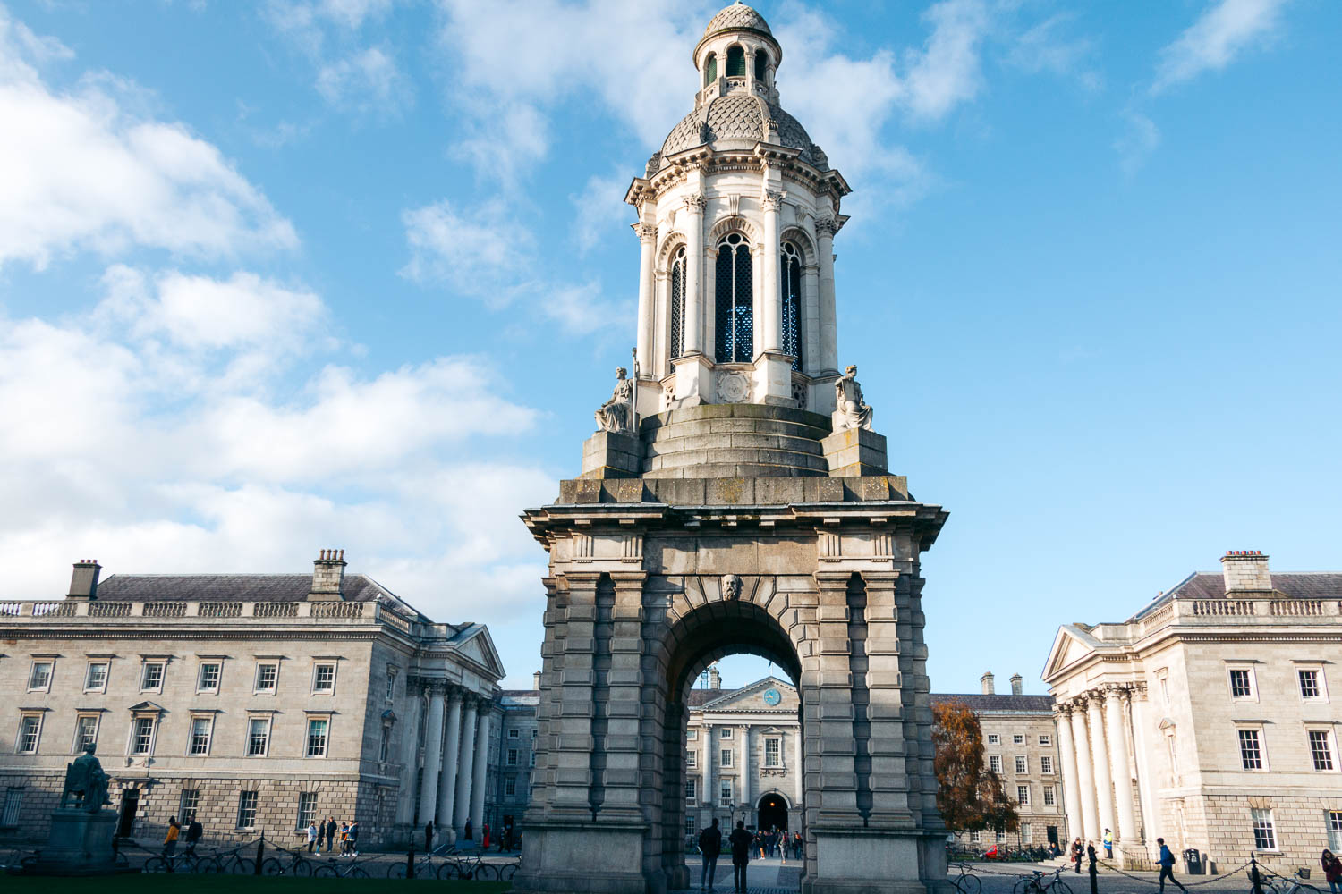 A Visit to Trinity College Dublin - Roads and Destinations