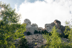 How to Visit Mount Rushmore National Memorial: Presidential Trail ...
