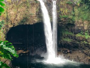 Rainbow Falls in Hilo, Big Island: A Place Where Rainbows Form - Roads ...